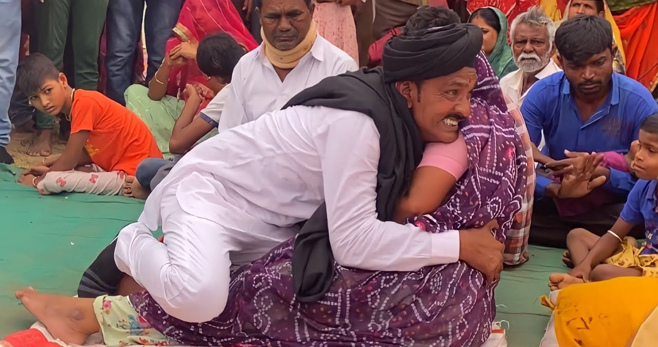 ಹೆಂಗಸರ ಸೊಂಟ ಮುಟ್ಟಿದ್ರೆ ಸಾಕು, ಸೆಕೆಂಡ್ ನಲ್ಲೆ ಎಲ್ಲ ರೋಗಗಳು ಮಾಯಾ, ಅಷ್ಟಕ್ಕೂ ...